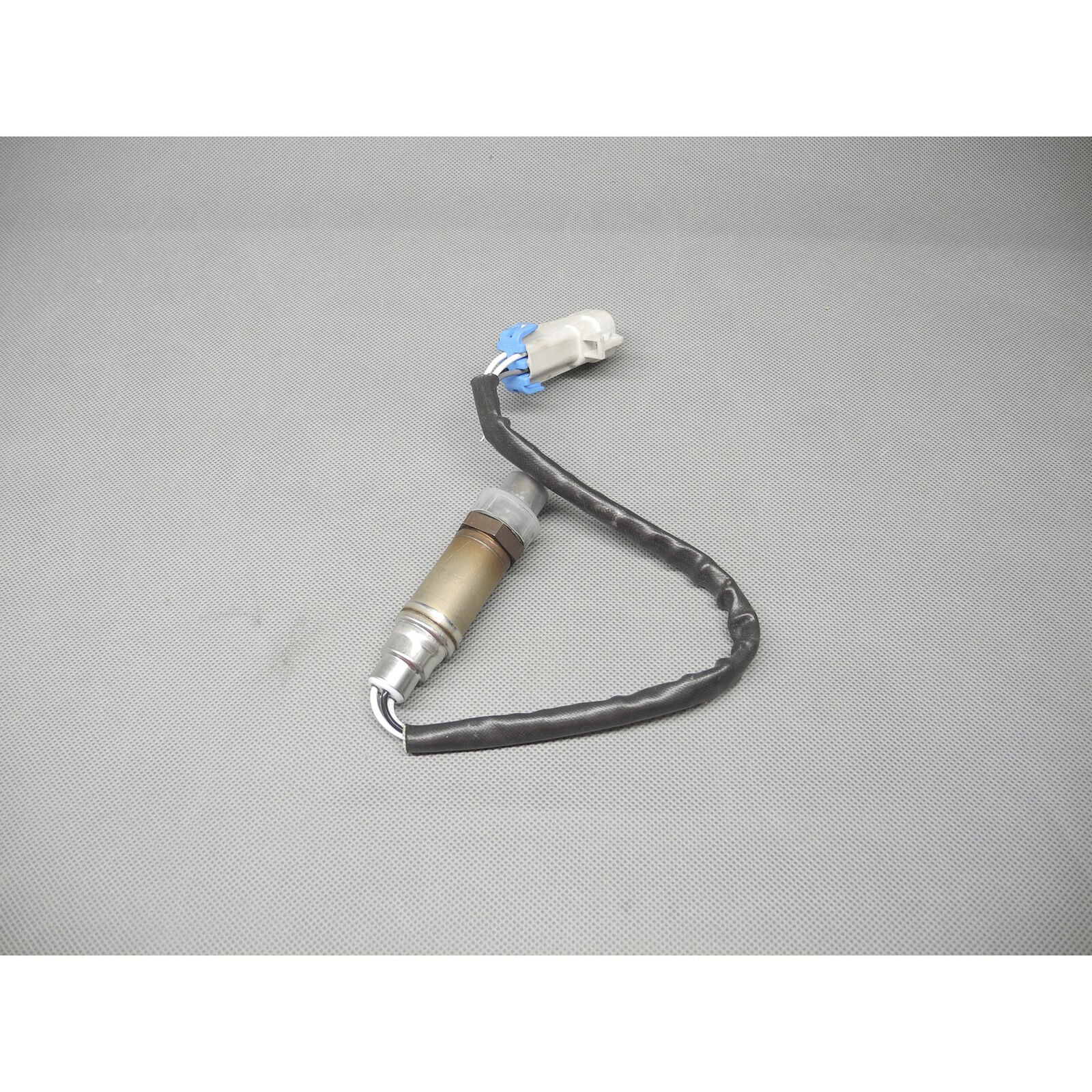 EO GENUINE Oxygen Sensor F00HL00048 For GMC Chevy Isuzu Cadillac Satur – Motor-King.com