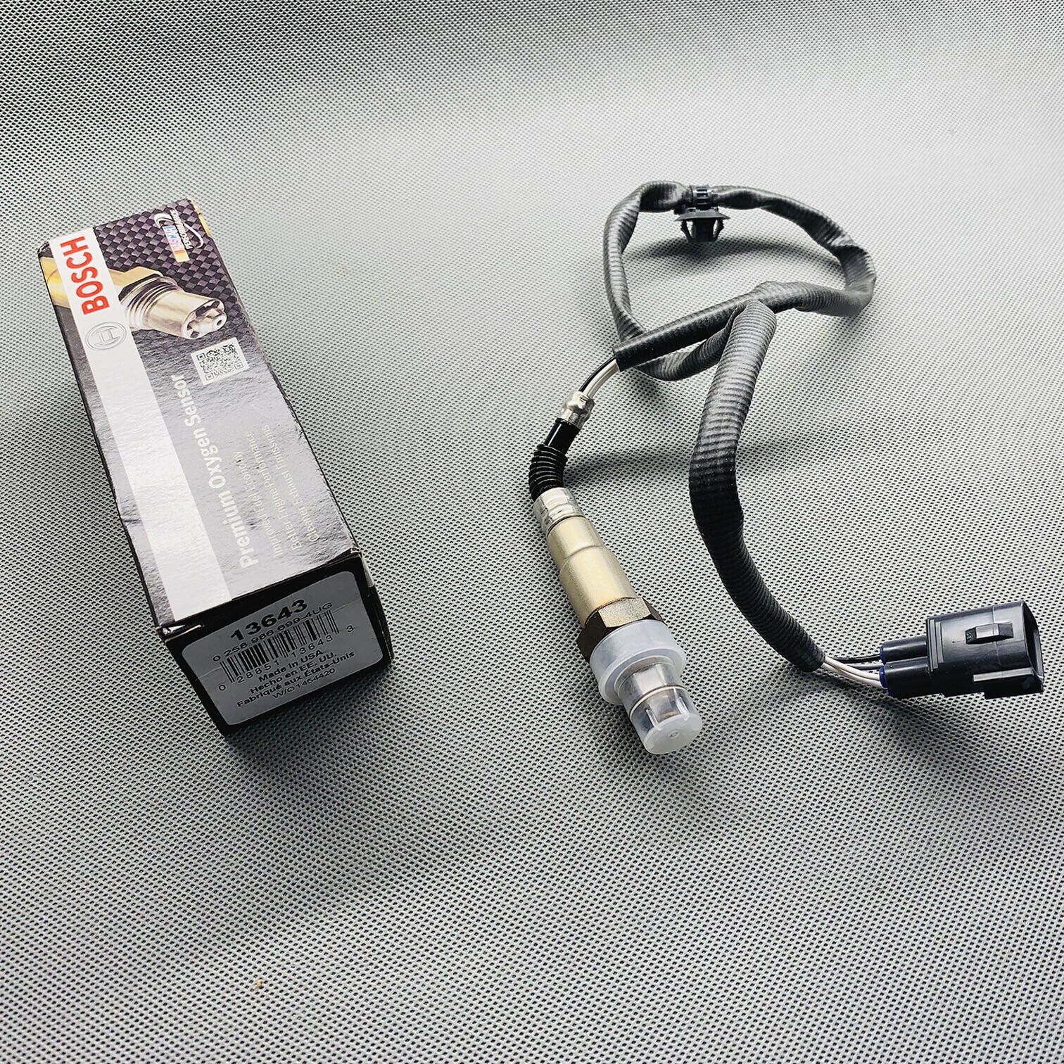 13643 OE Germany Oxygène Capteur O2 Pour 2001 Lexus IS300 3.0L en Aval ...